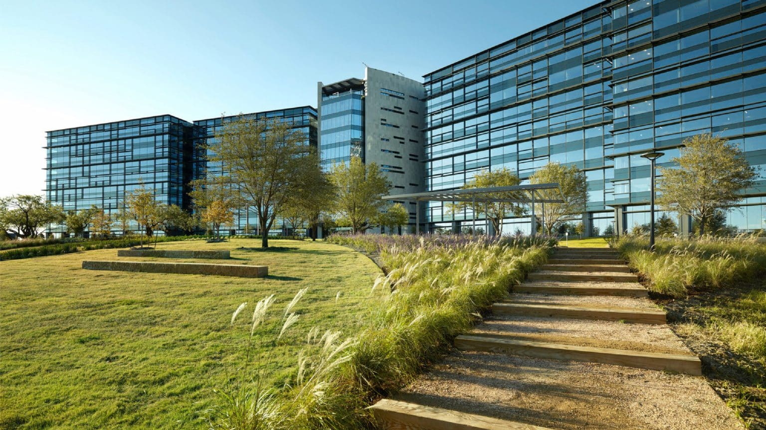 Arjay Miller Arboretum at Ford World Headquarters - OJB Landscape Architecture